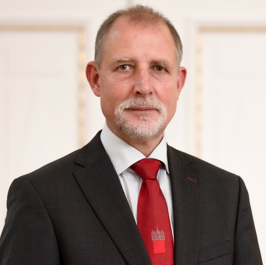 Speaker Biographies annual event 2022 – Welcome to UnILion